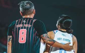 Gisel dan Gading Digoda Rujuk 'Mesra' Di Lapangan Basket sampai Wijin ... Gisel dan Gading Digoda Rujuk 'Mesra' Di Lapangan Basket sampai Wijin ...