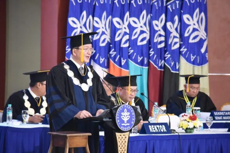 Rektor Seoul National University Sampaikan Orasi di Dies Natalis ke-60 ...