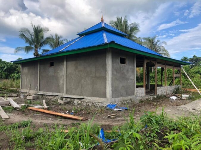 Cahaya Iman di Pedalaman Halmahera: Masjid Pertama Suku Togutil Semakin ...