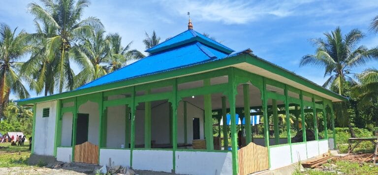 BMH Kawal Pembangunan Masjid Togutil di Halmahera, Capai 85% dan sudah ...
