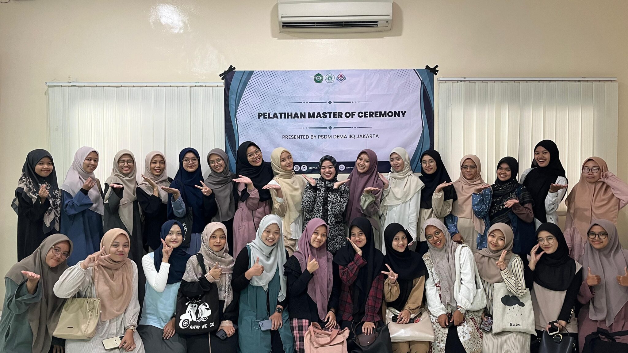 Dema IIQ Jakarta Ajak Mahasiswa Menjadi MC Profesional