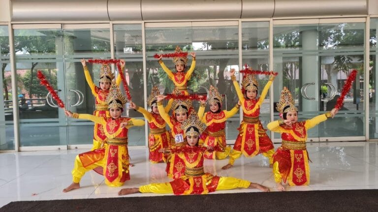 Tim Tari SD Prestasi Global-Depok Raih Juara Pertama Tingkat Nasional ...
