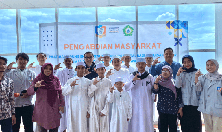 Prodi Digital Entrepreneur Cyber University Gelar Pelatihan ...