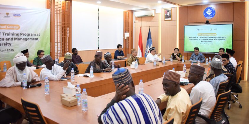 Para Amil Zakat dan Wakaf Afrika Datangi IPB University, Belajar Tata ...