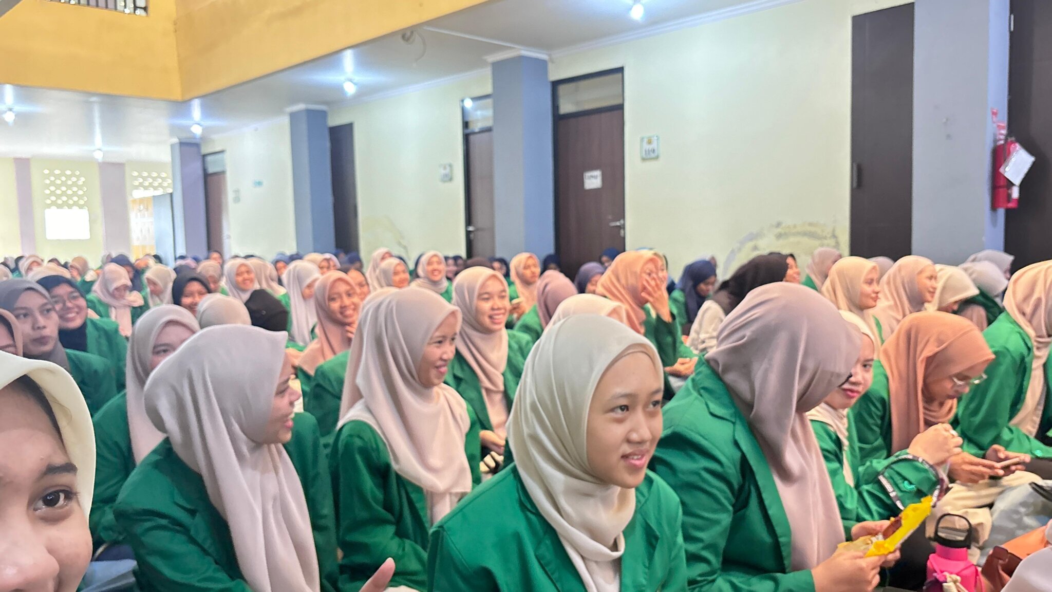 Pelepasan dan Pembekalan Kuliah Kerja Lapangan (KKL) Institut Ilmu Al ...