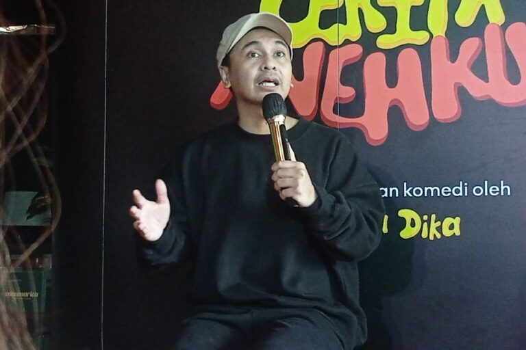Raditya Dika Jadikan Show Stand-Upnya Sebagai Sarana Nongkrong dan ...