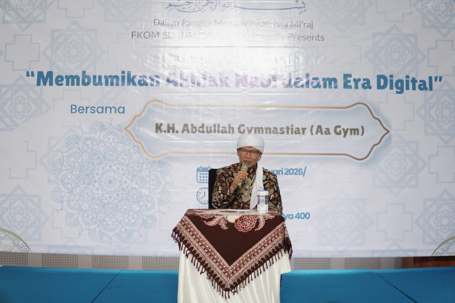 Peringatan Isra Mi’raj di SD BM 400, K.H. Abdullah Gymnastiar: Inti ...